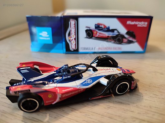 Majorette Diecast Model 1:60 Mercedes Benz Araba - 1206566127