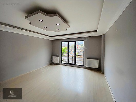 KURTKÖY MERKEZ'DE HAVA LİMANI YOLU ÜSTÜNDE KULLANIŞLI GENİŞ 2+1 ...