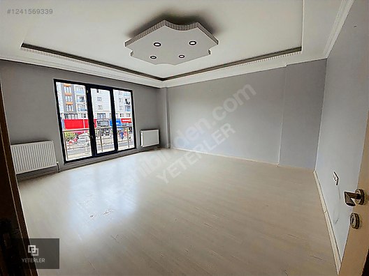 KURTKÖY MERKEZ'DE HAVA LİMANI YOLU ÜSTÜNDE KULLANIŞLI GENİŞ 2+1 ...