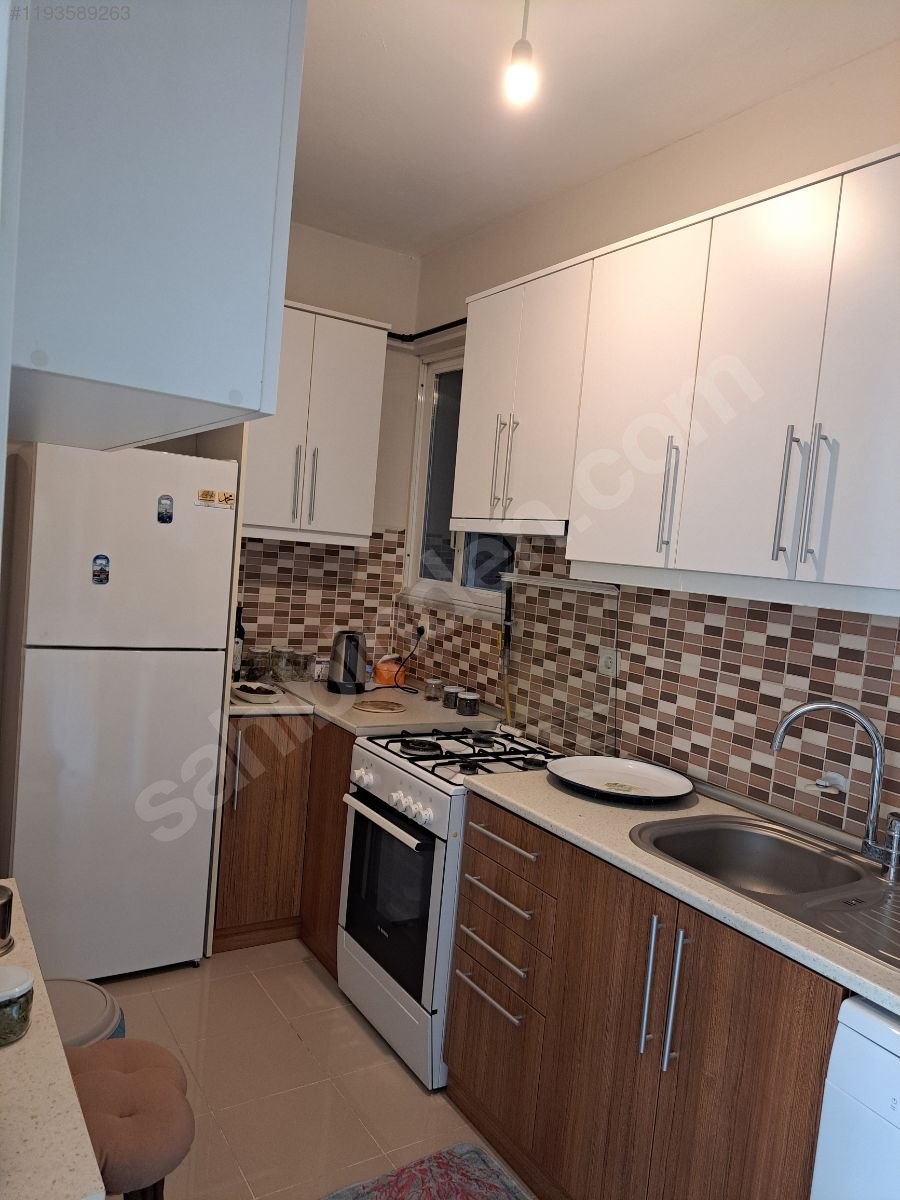 EV TEMİZLİĞİ İÇİN BAYAN ELEMAN ARANIYOR sahibinden.comda - 1193589263