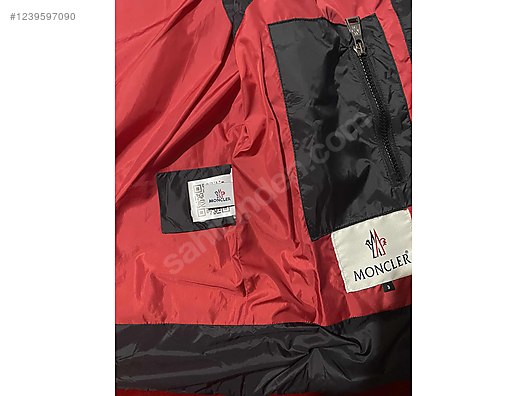 Orijinal Moncler Siyah Yelek 3 Beden (L) - Moncler Erkek Yelek ...