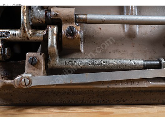 Nadir bulunan özel renkte "Singer 191Y" Serisi Dikiş Makinesi ...