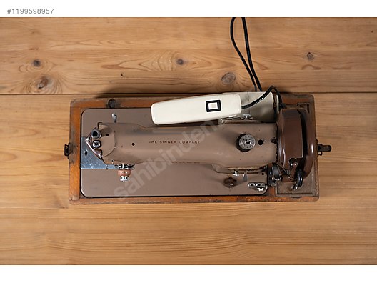 Nadir bulunan özel renkte "Singer 191Y" Serisi Dikiş Makinesi ...
