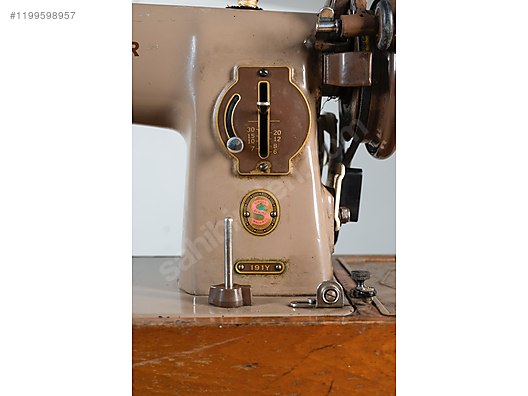 Nadir bulunan özel renkte "Singer 191Y" Serisi Dikiş Makinesi ...