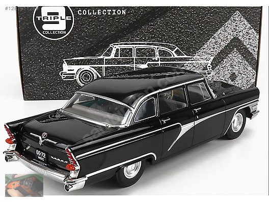 Triple 9 Collection Diecast Model 1:18 Volga Araba - 1287611289
