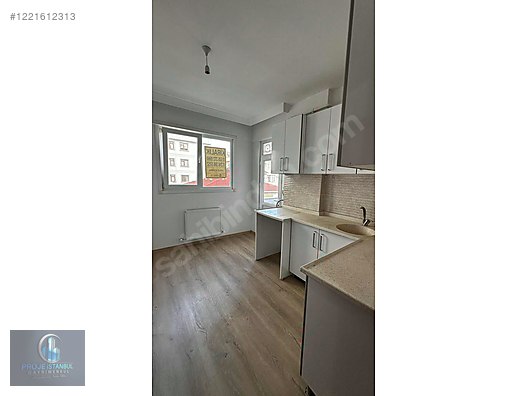 Merkezi konum Ulaşım Kolaylığı içi yenilenmiş Açıklama oku! - Kiralık ...