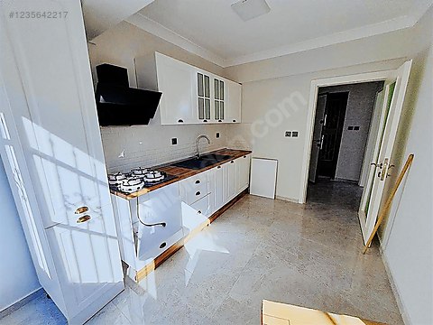 ALTINOLUK MERKEZ'DE YOLUN ALTINDA FIRSAT 2+1 AYRI MUTFAK DAİRE ...