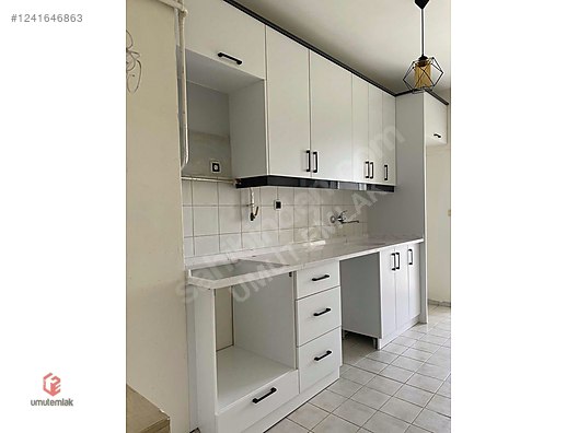 UMUT EMLAKTAN CAMİLİDE KİRALIK TEMİZ VE BAKIMLI 3+1 DAİRE - Kiralık ...