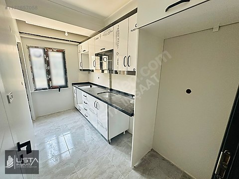 USTA İNŞAAT*ATATÜRK BULV YAKIN SATILIK 3. KAT DAİRE 2+1 BALKONLU ...