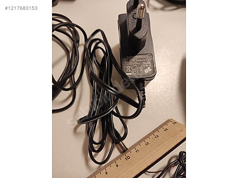 TP-LINK T090060-2C1 INPUT:100-240V 50-60Hz 0.3A OUTPUT:9V 0.7A - ADSL ...