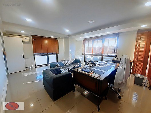 KOŞUYOLU CAD ÜZERİNDE 300 M2 İSKANLI ASANSÖRLÜ TRİPLEX OFIS sahibinden.comda - 1223691824