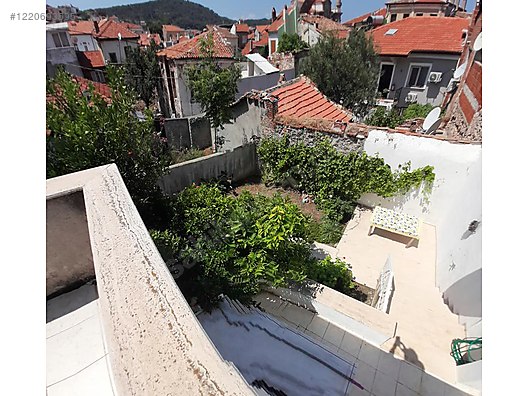 BURÇİN EMLAKTAN SATILIK BAHÇELİ TAS BİNA - Satılık Müstakil Ev İlanları ...