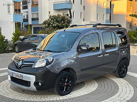 Renault / Kangoo Multix / 1.5 dCi Extreme / -CAR MOSSO-KANGOO EXTREME 6 ...