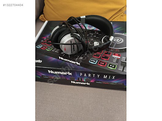 numark party mix dj kontrolcüsü. HF 125 stüdyo kulaklık hediyeli ...
