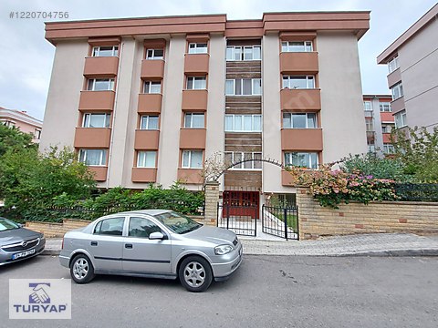 ACIBADEM CADDESİ'NİN YANIBAŞINDA İÇİ ÇOK BAKIMLI 4+1 GİRİŞ KATI ...