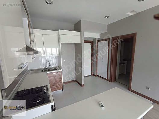 Emlak Konut 656.Ada 12.Blok Bakımlı Manzaralı 1+1 58m2 Daire - Satılık ...