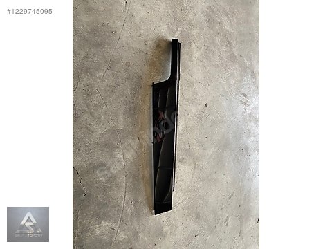 BMW F30 ÖN DIŞ SOL DİREK KAPLAMASI ÇIKMA ORJ 51337263383 - İlan ve ...