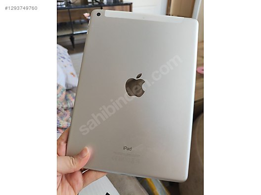 Apple iPad 5 128 GB Tablet - 1293749760