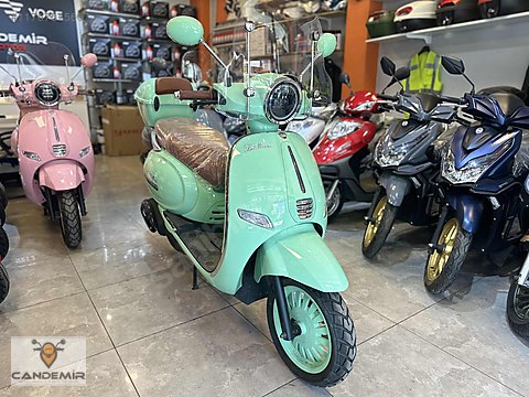 Yuki Bellini 50 2024 Model Scooter / Maxi Scooter Motor Motosiklet ...