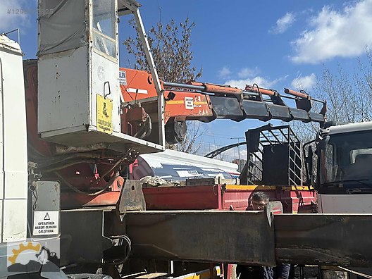 *PARK* ÇİFT ÇEKER MAN ÜZERİ 30 TON KARDELEN HYAP MOBİL VİNÇ - Mobil ...