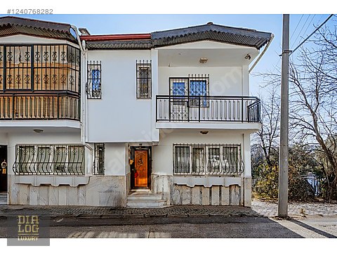 Yekta Erkul'dan Işıkkan Sitesinde Bakımlı Bahçeli Satılık Villa ...