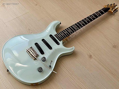 PRS USA Paul Reed Smith 305 25th Anniversary Powder Blue at sahibinden ...