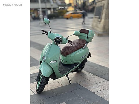 Yuki Bellini 50 2024 Model Scooter / Maxi Scooter Motor Sahibinden ...