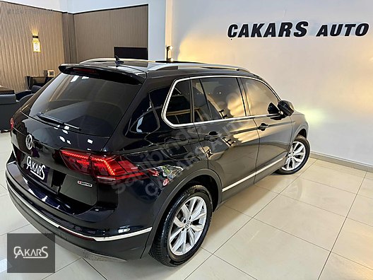 Volkswagen / Tiguan / 2.0 TDI / Highline / 2020 VW TIGUAN HIGHLINE C ...
