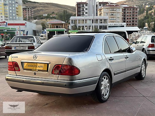 Mercedes-Benz / E Serisi / E 320 / Elegance / DOĞRUYOL AUTO'dan ELEGANCE E2 KUSURSUZ TEMİZLİKTE ...