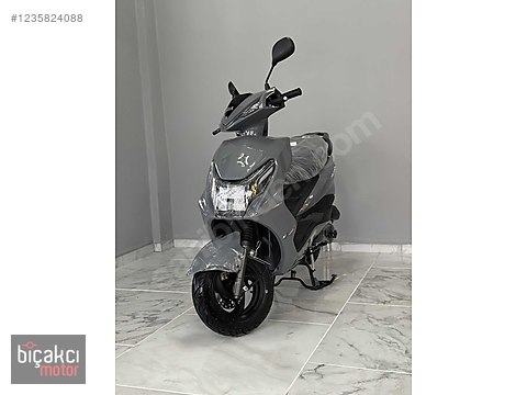 Kuba Space 50 Pro 2025 Model Scooter / Maxi Scooter Motor Motosiklet ...