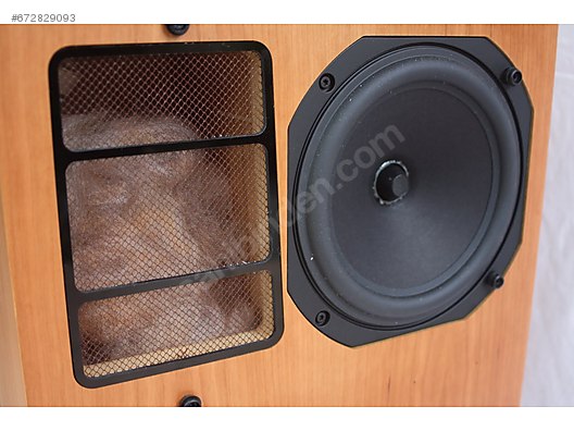 REGA R7 ÜST SEVİYE FLOORSTAND SPEAKERS..ORJ..ENGLAND..MÜKEMMEL ...