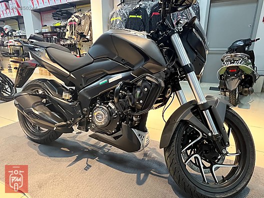 Bajaj Dominar D 400 2025 Model Naked / Roadster Motor Motosiklet ...