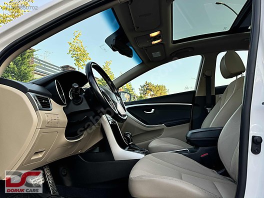 Hyundai / i30 / 1.6 CRDi / Elite / CAM TAVAN SUNROOF HYUNDAİ OTOMATİK ...