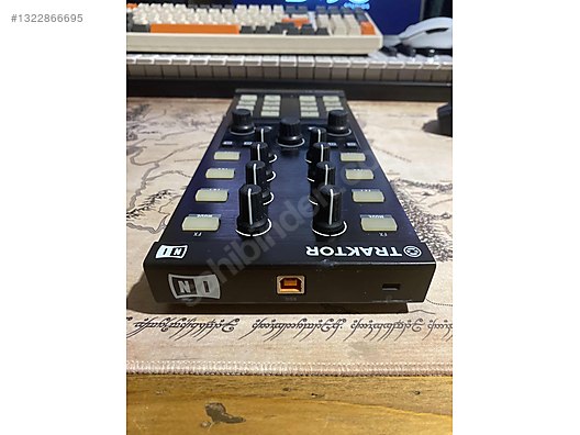 Native Instruments Traktor Z1 + Traktor X1 sahibinden.comda - 1322866695