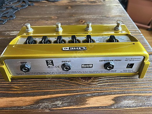 Line 6 Dm4 Distortion Modeller - Efekt Pedalı ve Diğer Enstrüman Yan ...