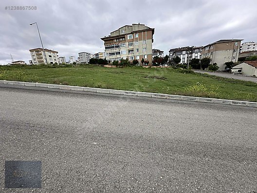 AKSE MAH ZERAYIN YANI 195 m2 %25 İMAR BİTİŞİK NİZAMLI UYGUN YER ...