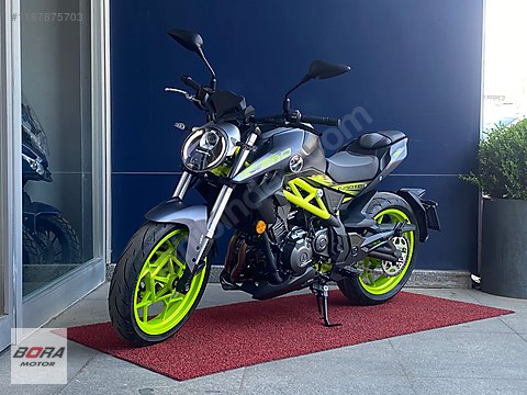 RKS SRK250 2024 Model Naked / Roadster Motor Motosiklet Mağazasından Sıfır 201.895 TL - 1187875703