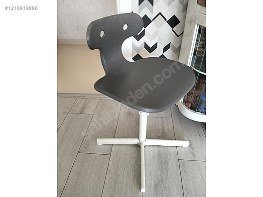 IKEA Molte desk
