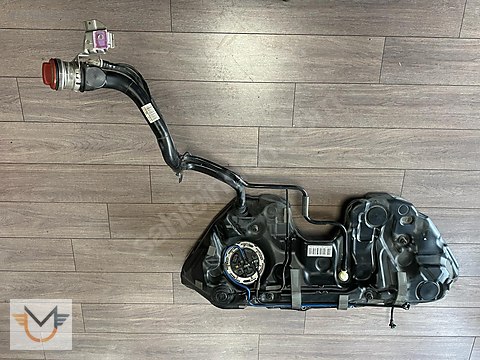 Otomobil & Arazi Aracı / Ateşleme & Yakıt / Yakıt Deposu Mercedes-Benz ...