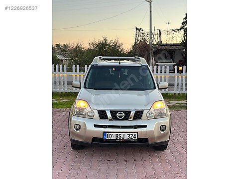 Nissan / X-Trail / 2.0 dCi / SE / DERE MOTORS X-Trail 4x4 DÜŞÜK KM ...
