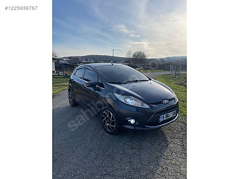 Ford / Fiesta / 1.4 TDCi / Titanium / Ford Fiesta 2010 model ...