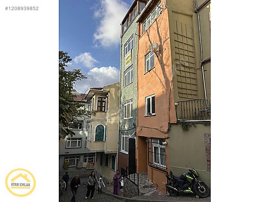 Balat Fener'de İş Yerine Uygun Komple 5 Katlı Bina-300m2 - Kiralık Bina ...