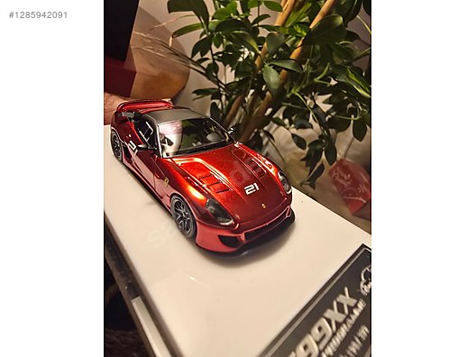 DMH Diecast Model 1:64 Ferrari Araba - 1285942091