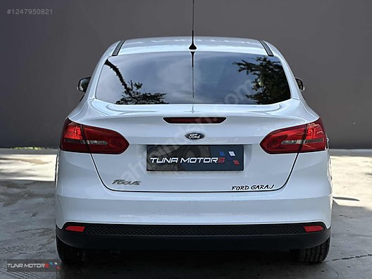 Ford / Focus / 1.6 TDCi / Trend X / "TUNA MOTORS" 48.000 KM DE 3 PARÇA ...