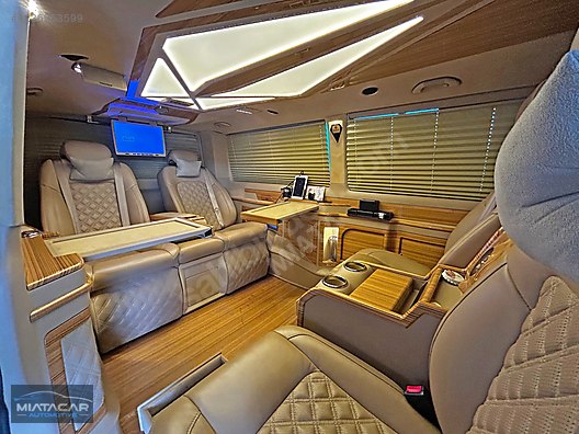 Volkswagen / Caravelle / 2.0 TDI BMT Highline / MIATA CAR 2019 VW ...