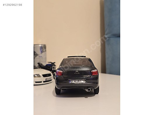 Paudi Diecast Model 1:18 Citroën Araba - 1292962198