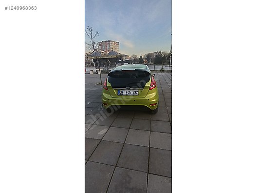Ford / Fiesta / 1.4 / Titanium / Lansman RENKLİ FİESTA sahibinden.comda ...