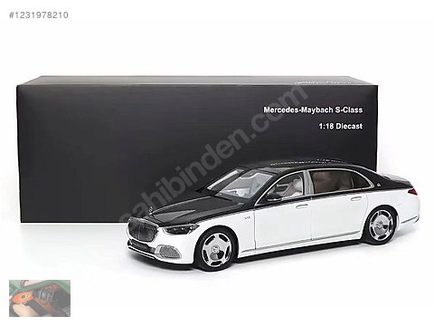 Almost Real Diecast Model 1:18 Maybach Araba - 1231978210